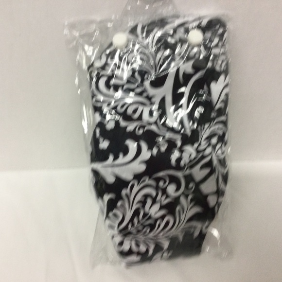 Udder Covers | Accessories | Udder Covers Swayze Print Nursing Cover ...